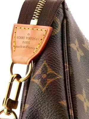 LOUIS VUITTON Pochette Accessoires Nm Monogram Canvas Clutch Bag