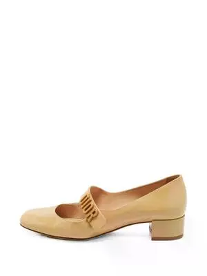 Dior Mary Jane Pumps With Logo Plaque - Neutrals