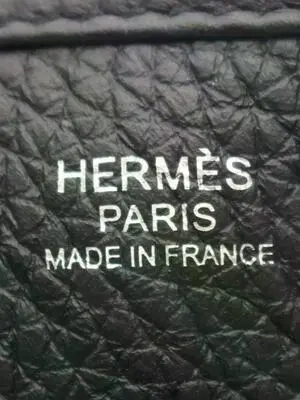 Hermès Clemence Evelyne Iii 29 Crossbody Bag - Black