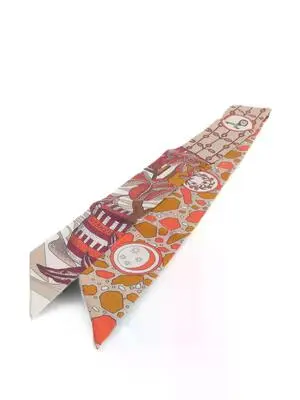 Hermès La Danse Des Amazones Twilly Scarf - Neutrals