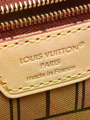 LOUIS VUITTON 2007-2024 Monogram Neverfull Mm Tote Bag