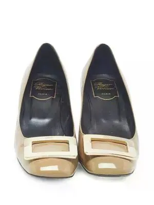 ROGER VIVIER Belle Vivier Buckle Pumps