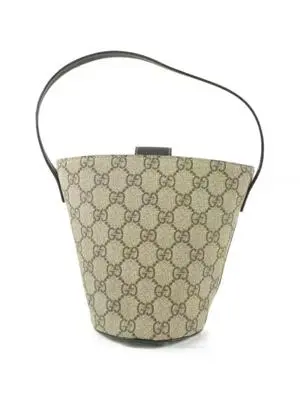 Gucci Gg Supreme Bucket Bag - Neutrals