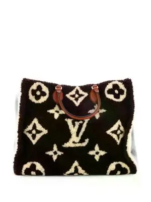 LOUIS VUITTON Monogram Giant Teddy Fleece Gm Tote Bag