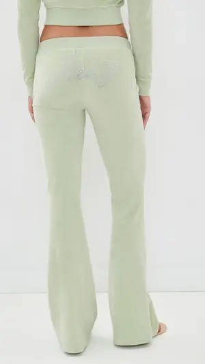 SPORTY & RICH Juicy Script Velour Sweatpants