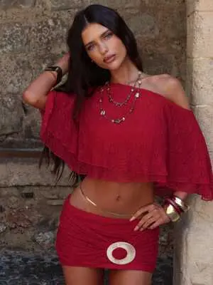 OUTCAST Jillian Top