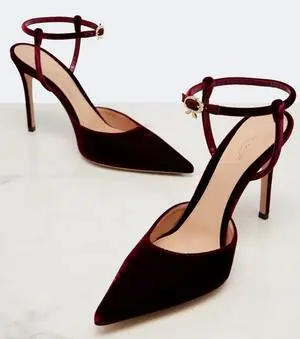 GIANVITO ROSSI Velvet Pumps With Ankle Strap - Burgundy