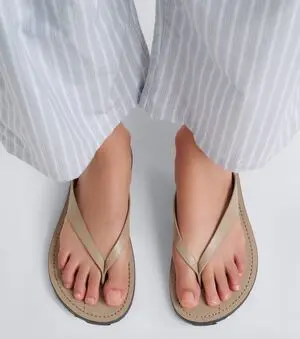 A.emery Flora Leather Thong Sandals - Beige