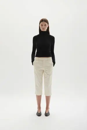 JOAEN Sara Capri Pants - Chalk