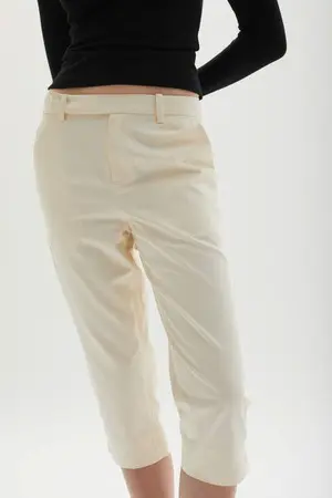 JOAEN Sara Capri Pants - Chalk