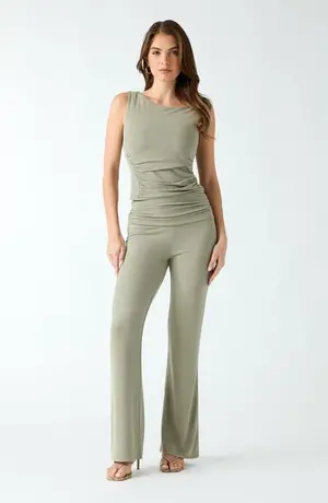 Guess Iliana One-shoulder Shirred Top