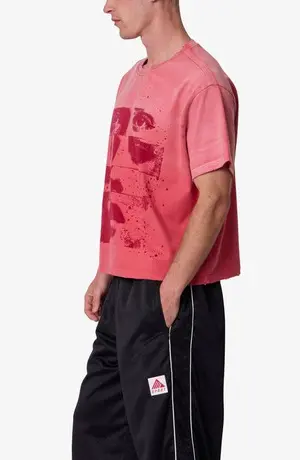 Mnml Face Distressed Graphic T-shirt