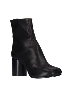 MAISON MARGIELA Boots "tabi
