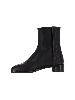 MAISON MARGIELA Tabi Boots