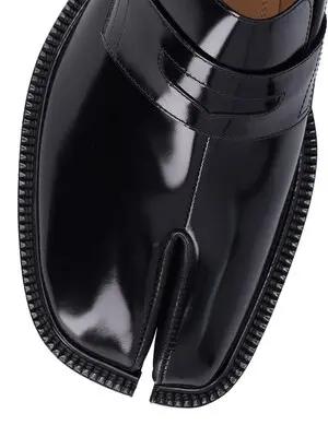 MAISON MARGIELA Loafers "tabi County