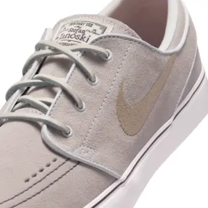 Nike Zoom Janoski Og+ Skate Shoes - White
