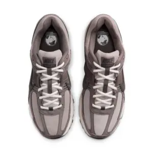 Nike Zoom Vomero 5 Se Shoes