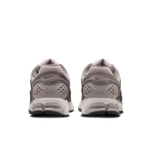 Nike Zoom Vomero 5 Se Shoes