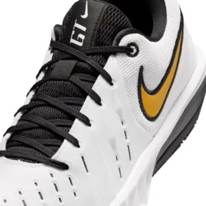 Nike G.t. Cut Academy 2 Basketball Shoes - White