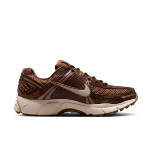 Nike Zoom Vomero Athletic Shoes - Brown