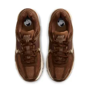 Nike Zoom Vomero Athletic Shoes - Brown