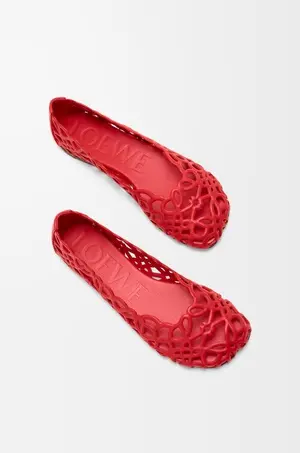 Loewe Petal Anagram Ballerina Flats In Lambskin - Red