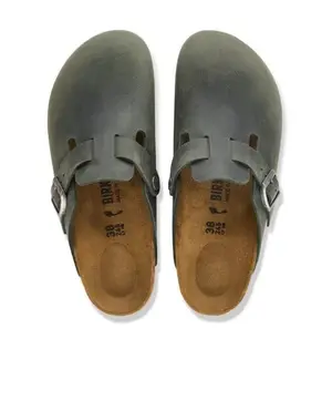 BIRKENSTOCK Boston Natural Leather Oiled Clogs