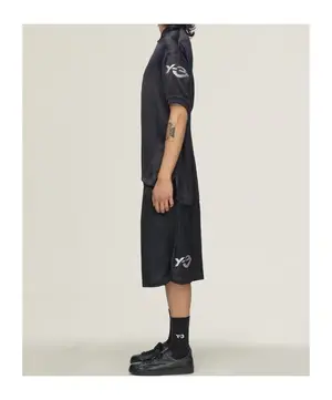 Y3 Logo-detail Drawstring Shorts