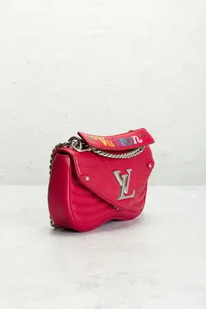 LOUIS VUITTON New Wave Chain Pm Shoulder Bag