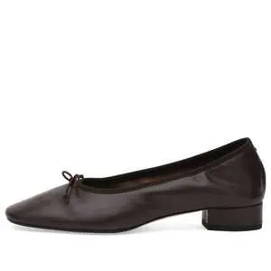AeydĒ Onda Round Toe Ballet Flats