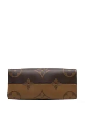 LOUIS VUITTON Monogram Reverse Giant Onthego Mm Satchel - Brown