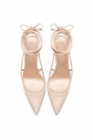 Femme La Cobra Lace Up