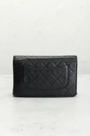 Chanel Caviar Classic Wallet On Chain