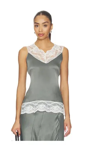 OPERASPORT Livia Top With Lace Trim