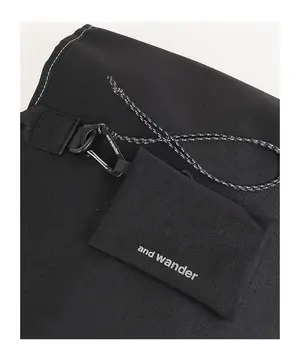 AND WANDER Small Bag Details Tote Bag