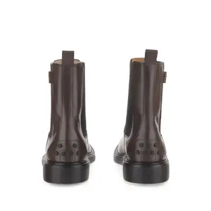 TOD'S Round-toe Short Boots