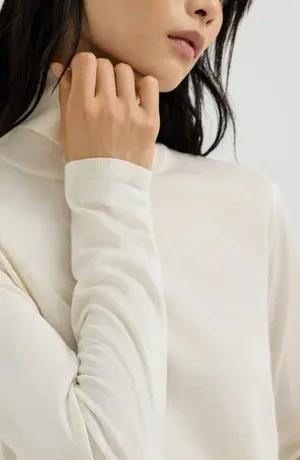Brunello Cucinelli Cashmere And Silk Lightweight Turtleneck Sweater