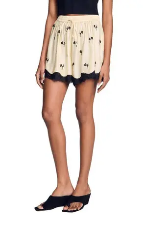 Sandro Floral Embroidered Shorts - Vanilla