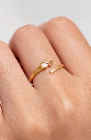GIRLS CREW Gandalf Staff Cubic Zirconia Ring