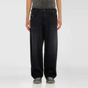 DIESEL® Relaxed Fit Joggjeans - Black