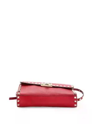 Valentino Garavani Rockstud Flip Lock Flap Bag Leather Medium Crossbody Bag - Red