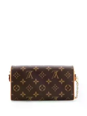 LOUIS VUITTON Camille Pochette Monogram Canvas Clutch Bag