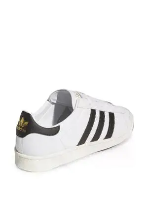 Adidas Jabbar Lo 3-stripes Sneakers