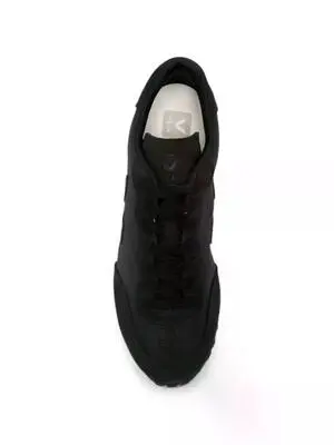 VEJA Gt Nolyn Lace-up Suede Panel Sneakers - Black