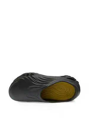 CROCS Echo Wave Mules