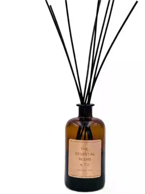 THE ESSENTIAL BLEND 500ml N.70 Logo-patch Reed Diffuser