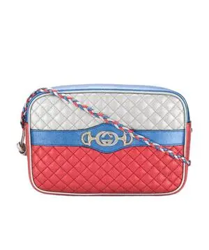 Gucci Matelassé Shoulder Bag - Red