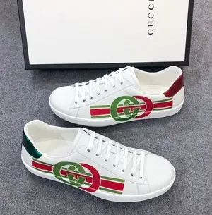 Gucci Gg Print Ace Sneakers - Gray