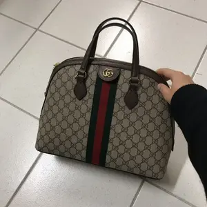Gucci Ophidia Gg Medium Top Handle Bag