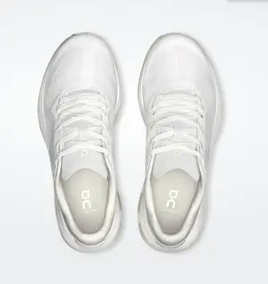 On Cloudzone Low-top Sneakers